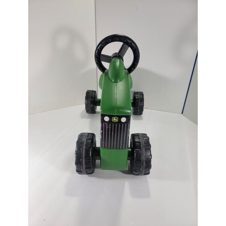 John Deere Ride-on Toys Sit 'N Scoot Activity Tractor for Kids 18 ...