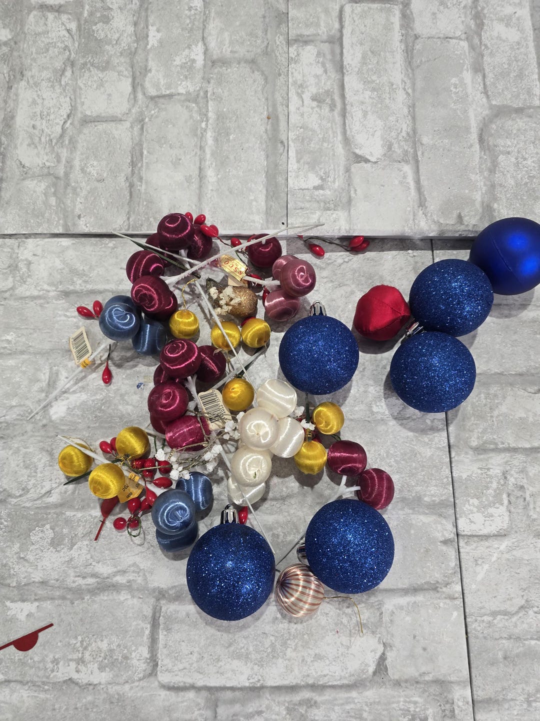 Vintage Satin String Ornaments, Vintage Christmas Ornaments Wreath ...