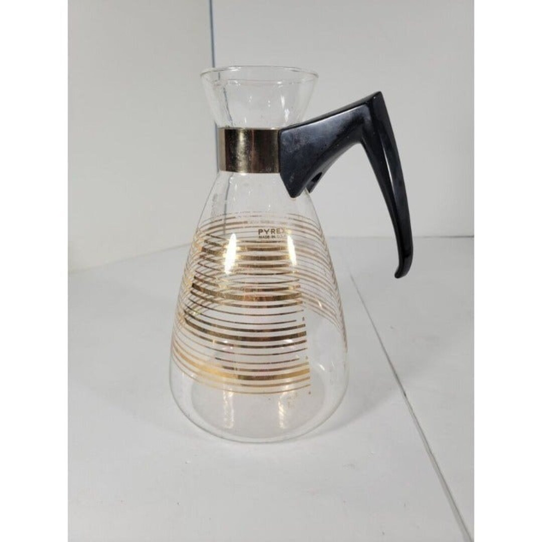Vintage 10 PYREX Glass Coffee Carafe Pitcher With Gold Lines Made in ...