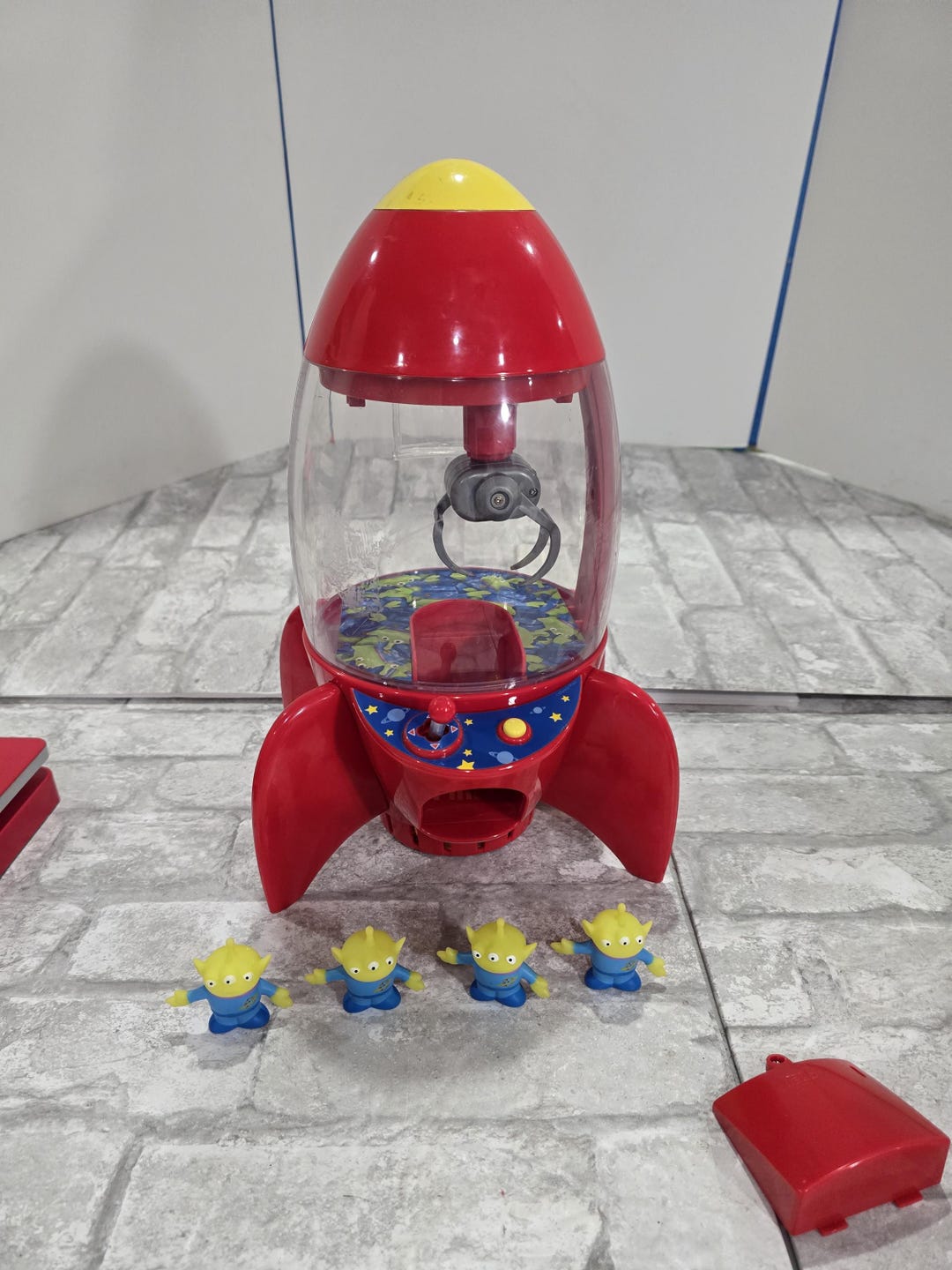 Disney Store Pixar Toy Story Pizza Planet Space Crane Claw Machine 4 ...