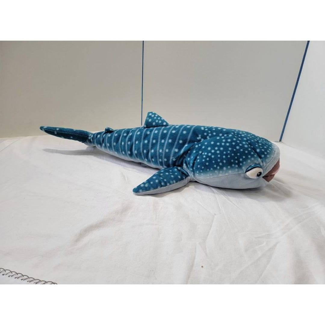 Disney Store Official Finding Nemo Dory LARGE Destiny Whale Shark Plush ...