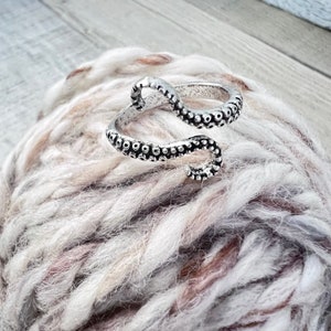 Octopus Tension Ring Adjustable for Knitting or Crochet - Etsy