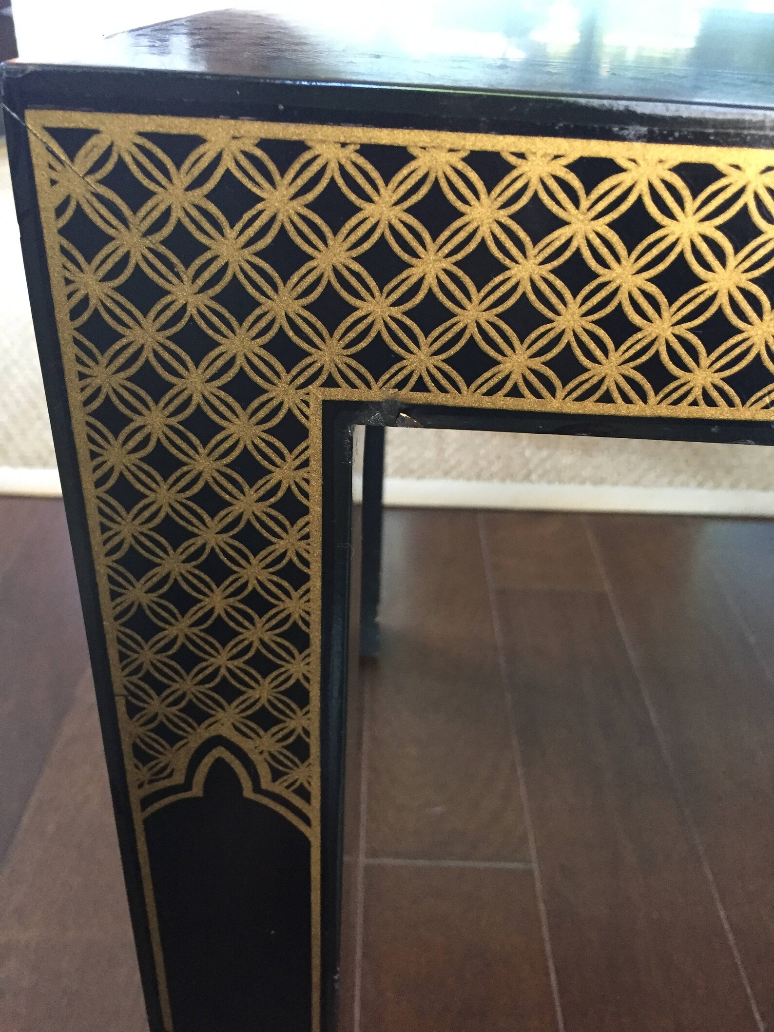 Vintage Drexel Heritage Chinoiserie Style End Table | Painted and Burl ...