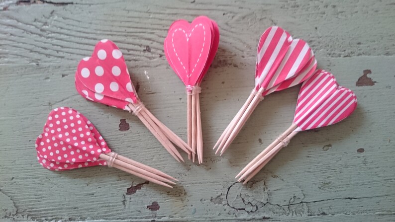 Red and White Polka Dot and Stripes Cupcake Toothpick Hearts. Cupcake ...
