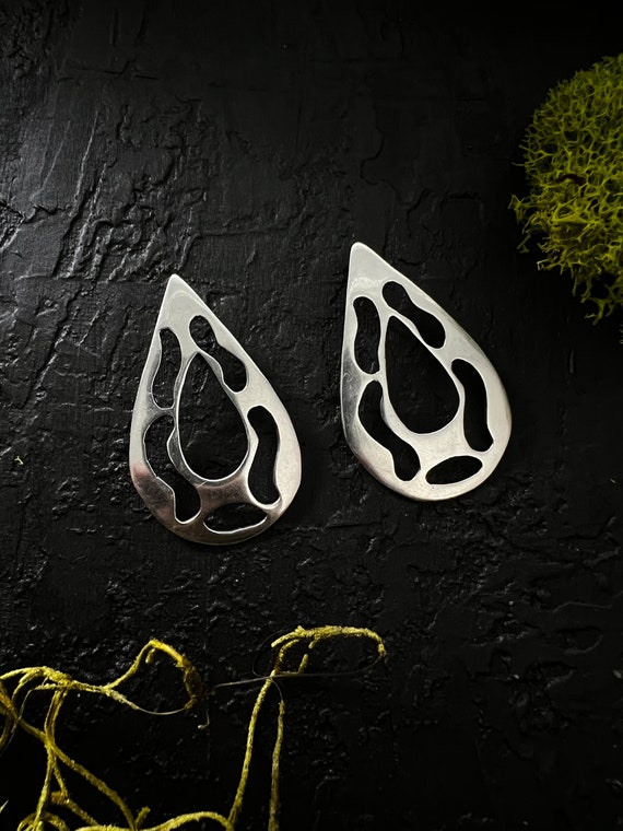 vintage rain drop sterling - Gem