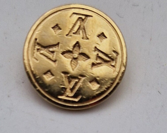 Authentic LOUIS VUITTON Buttons in Gold Metal , 0,6 in Vintage Sold ...