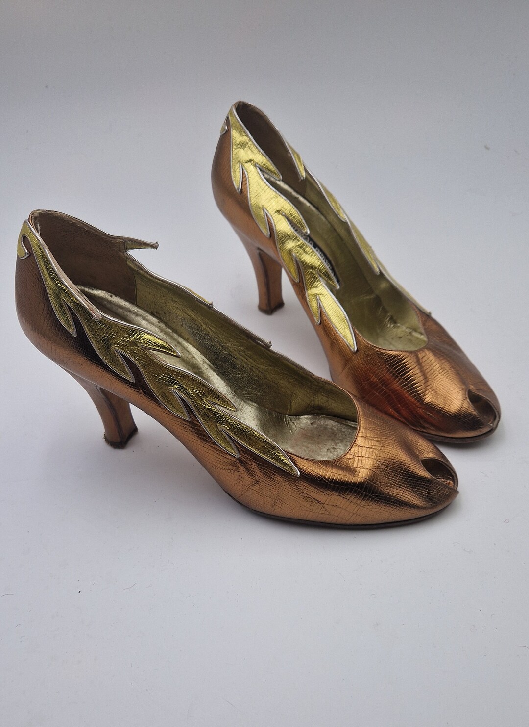 ANDREA PFISTER Vintage Leather Pumps Size 39.5 EU - Etsy