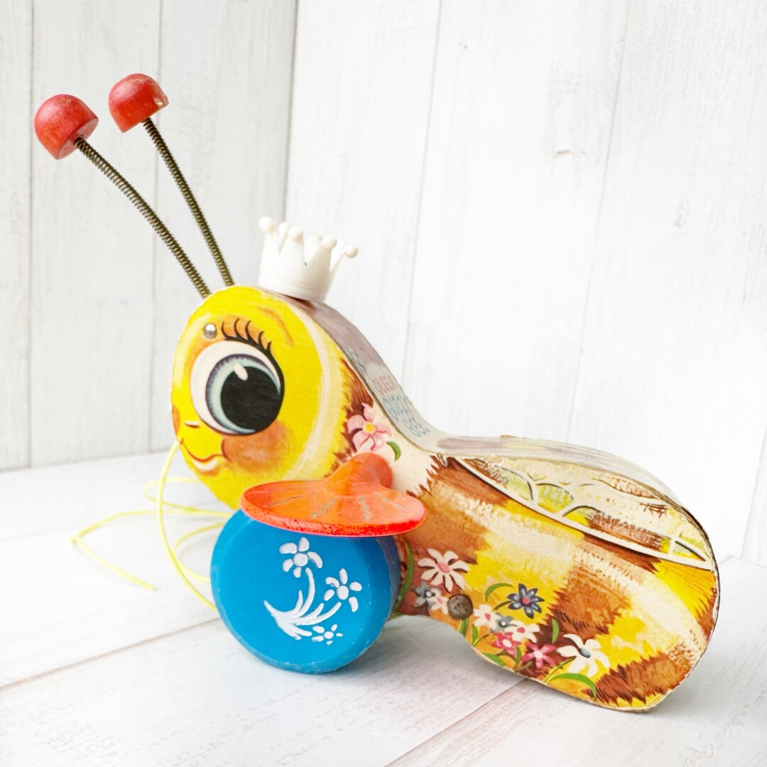Vintage Fisher Price Pull Toy…queen Buzzy Bee…made in USA - Etsy