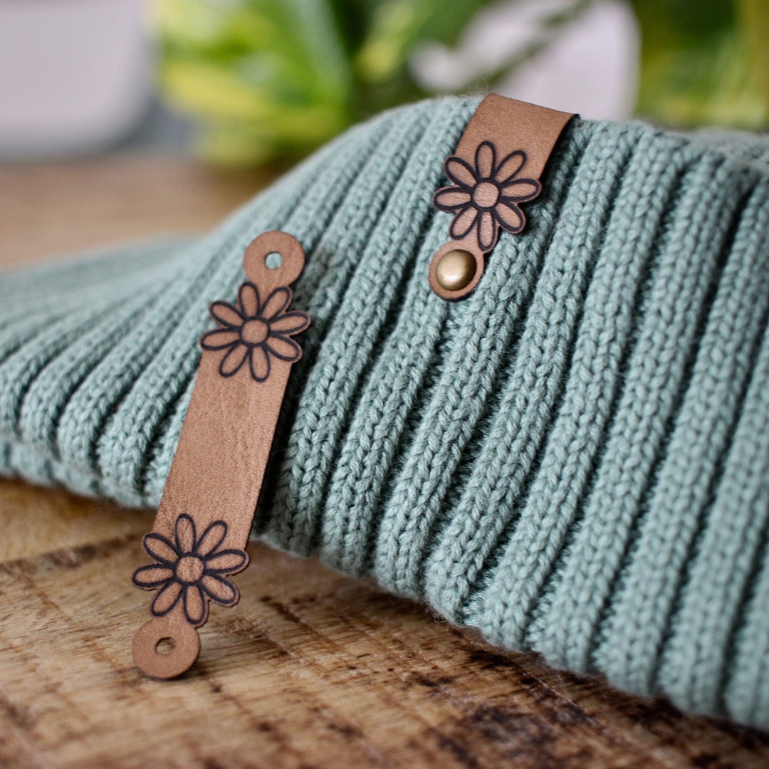 Daisy Flower Tags for Knits and Crochet With Rivets 2.5x0.6 Set of 10 ...