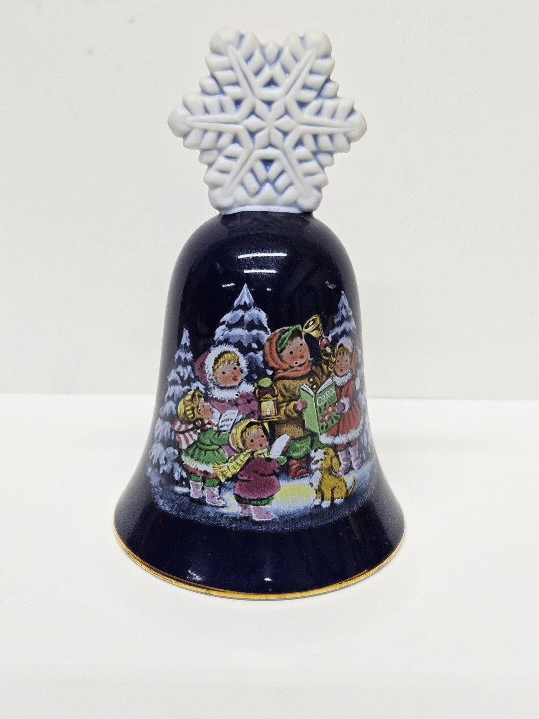Vintage Christmas Avon Bell - Etsy