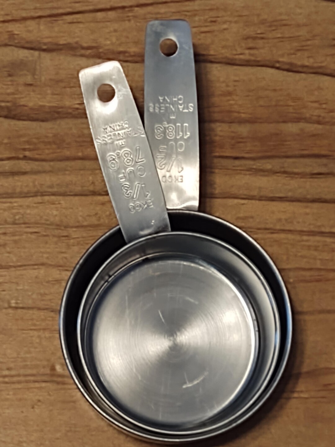 Vintage Set of 2 Ekco Measuring Cups - Etsy