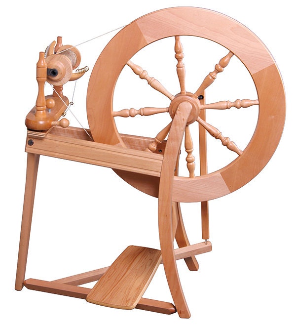 Ashford Traditional Spinning Wheel - Double Drive / Clear Finish - FREE ...