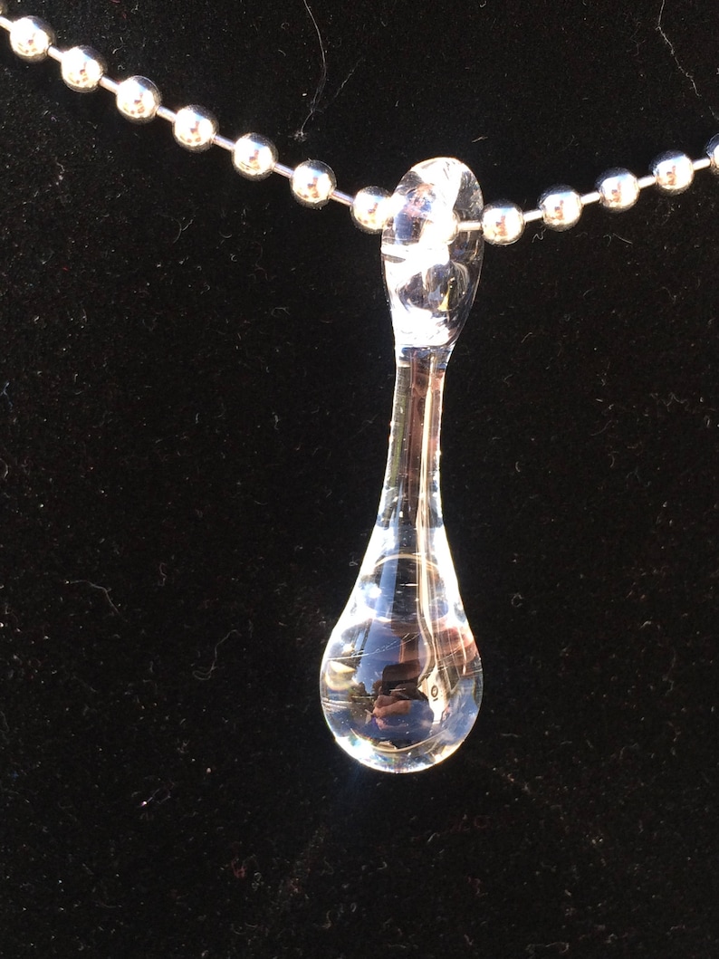 Elegant Raindrop Pendant - Etsy