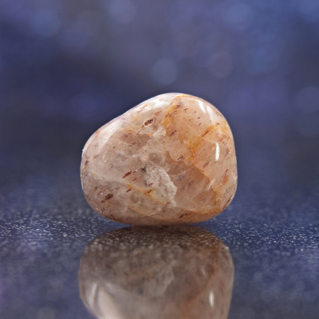 Polished Hilutite From Sri Lanka | Rare | 22.9mm | 8.87 Grams - Etsy