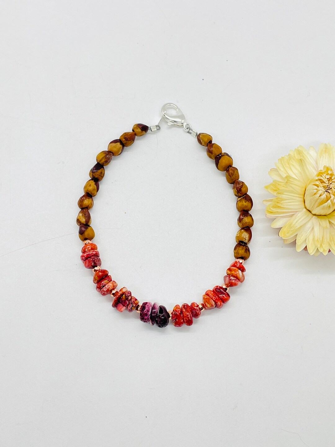 8.5 Red Purple Spiny Oyster Juniper Berry Seed Bracelet - Etsy