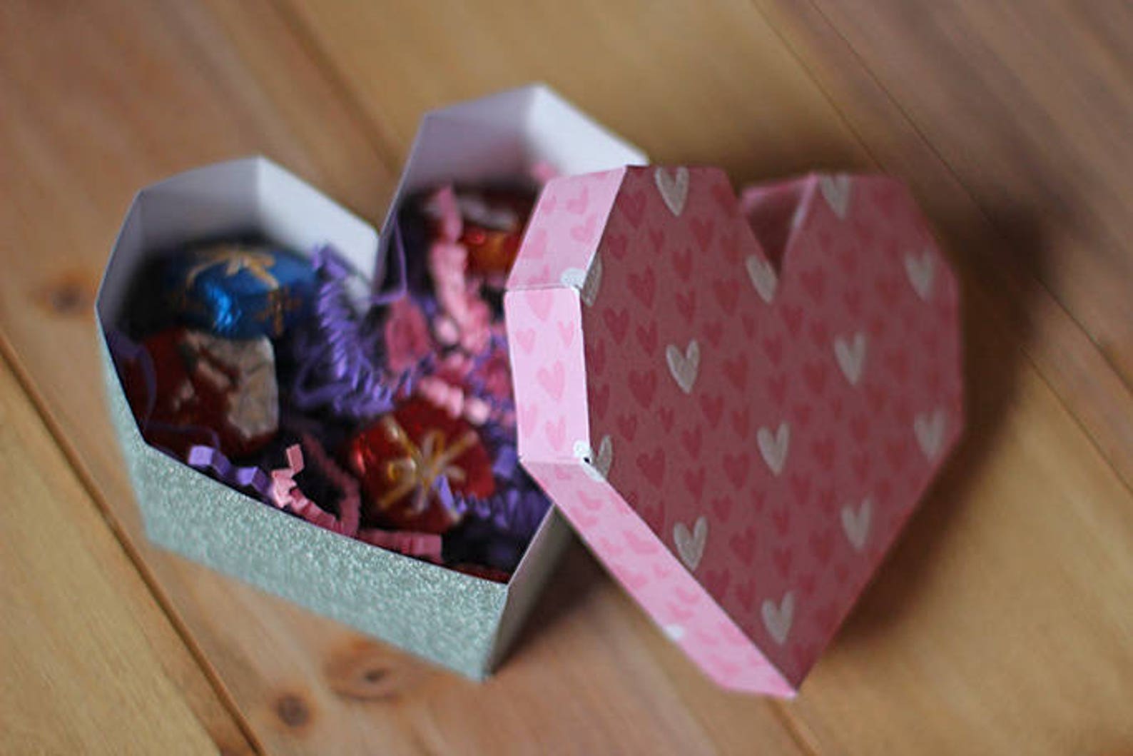 3D Heart Box SVG Cut File Heart Gift Box SVG Valentine's - Etsy