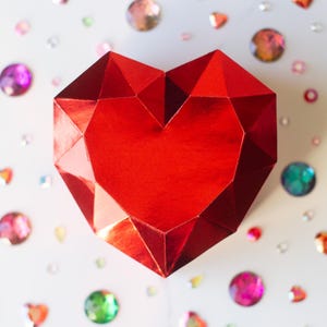 Faceted Heart Gift Box SVG, Gemstone Heart Box SVG, Faceted Paper Heart ...