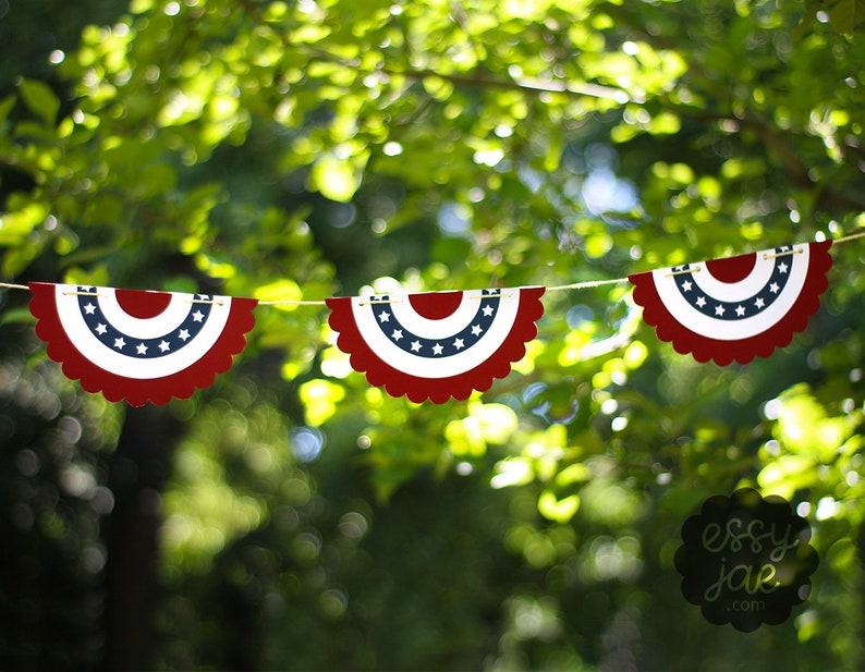 Mini Flag Bunting Banner SVG Cut File for 4th of July - Etsy