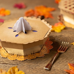 Mini 3D Pie Gift Box SVG Cut File Bundle of Pumpkin Pie, Lattice Pie ...