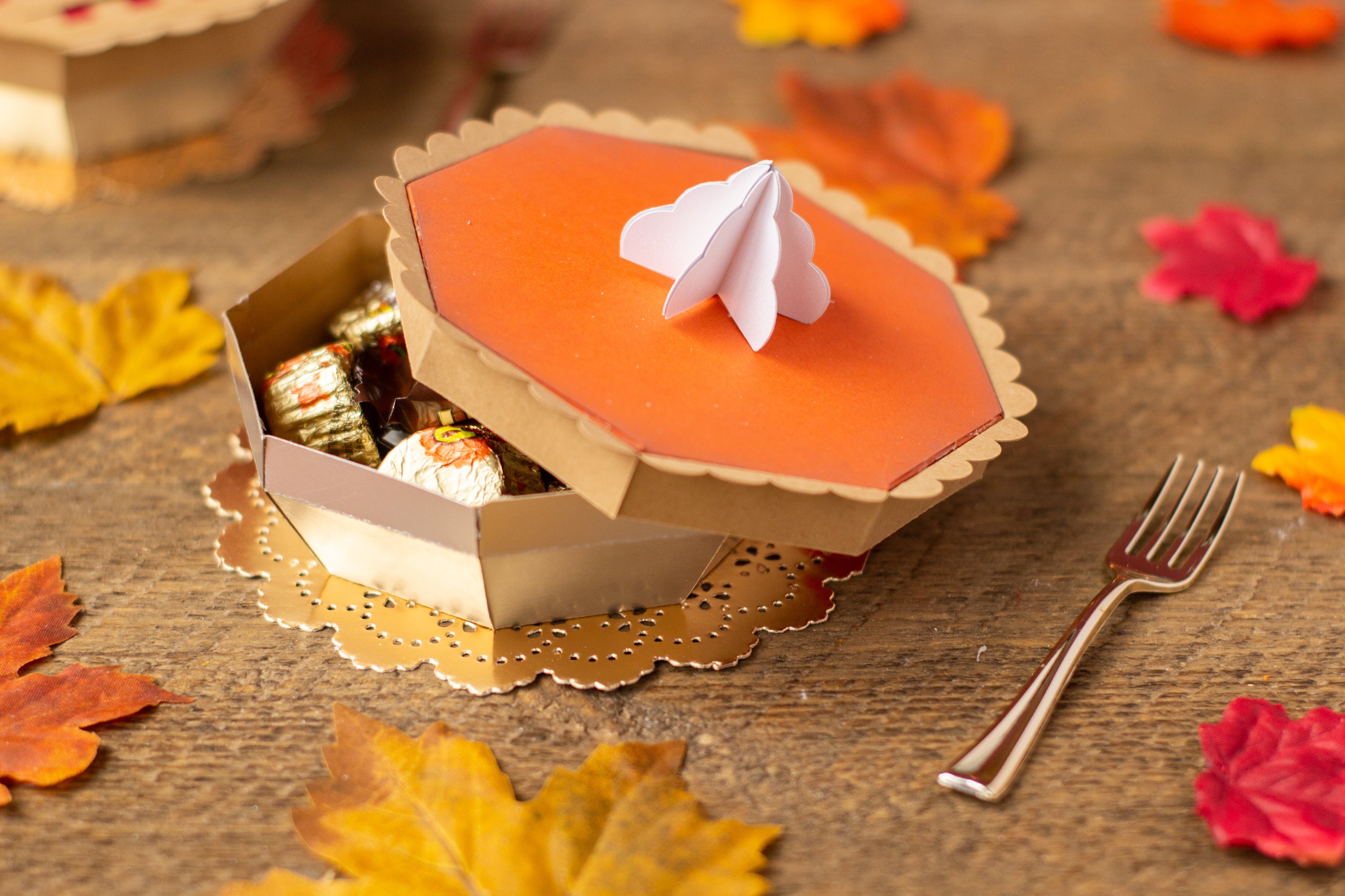 Mini 3D Pie Gift Box SVG Cut File Bundle of Pumpkin Pie, Lattice Pie ...