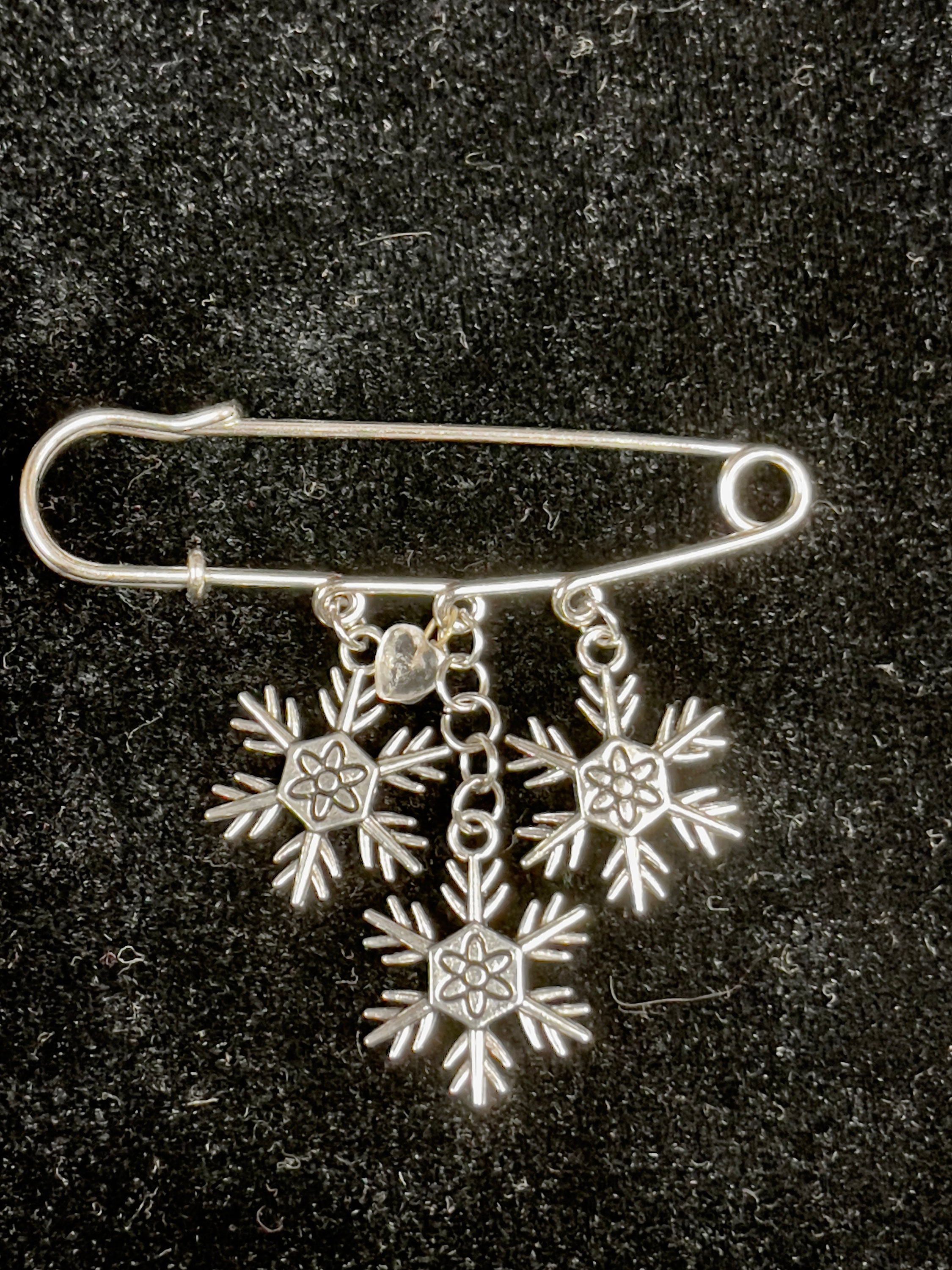 Handmade Silver Winter Kilt Charm Pins - Etsy