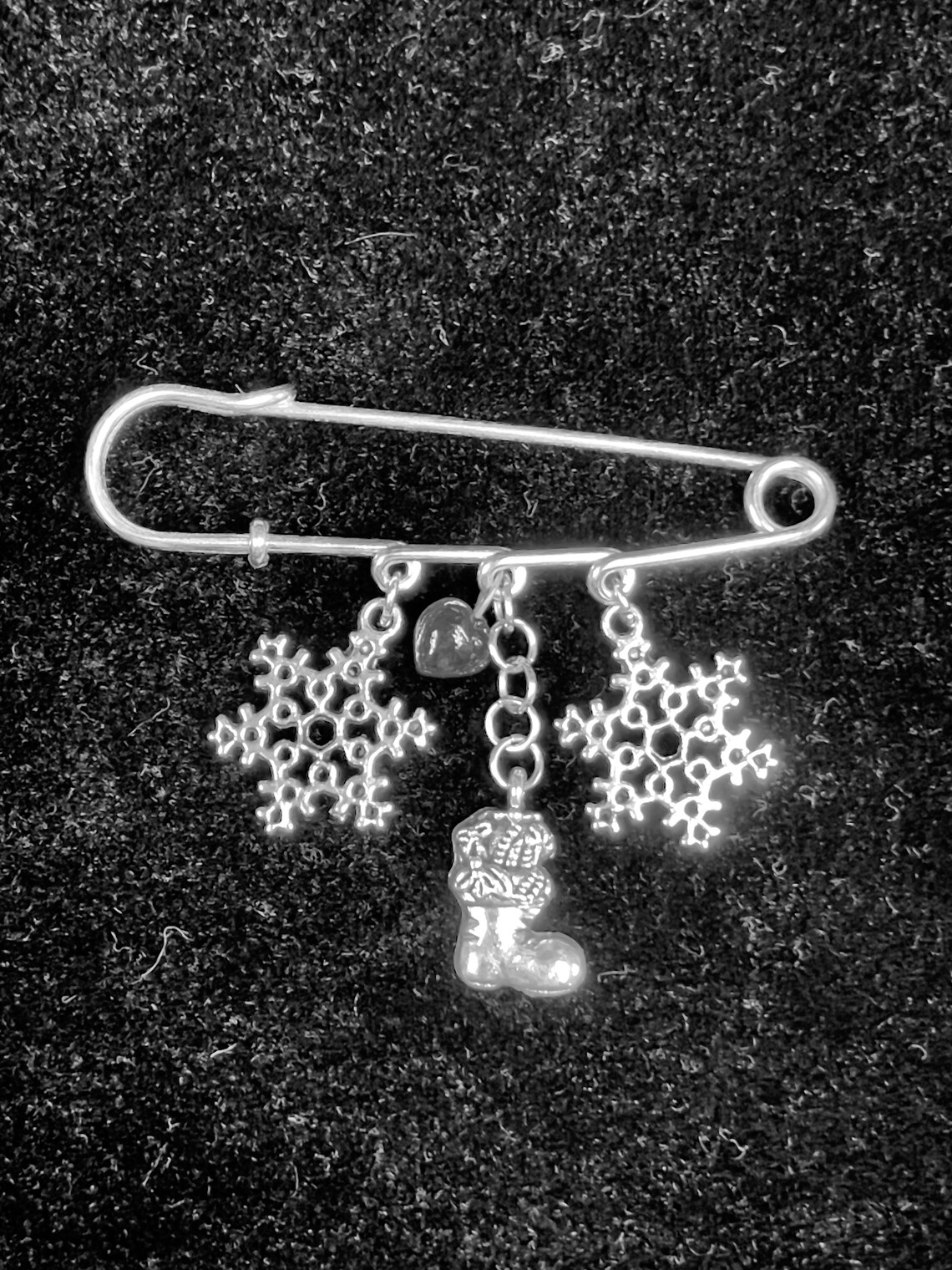 Handmade Silver Winter Kilt Charm Pins - Etsy