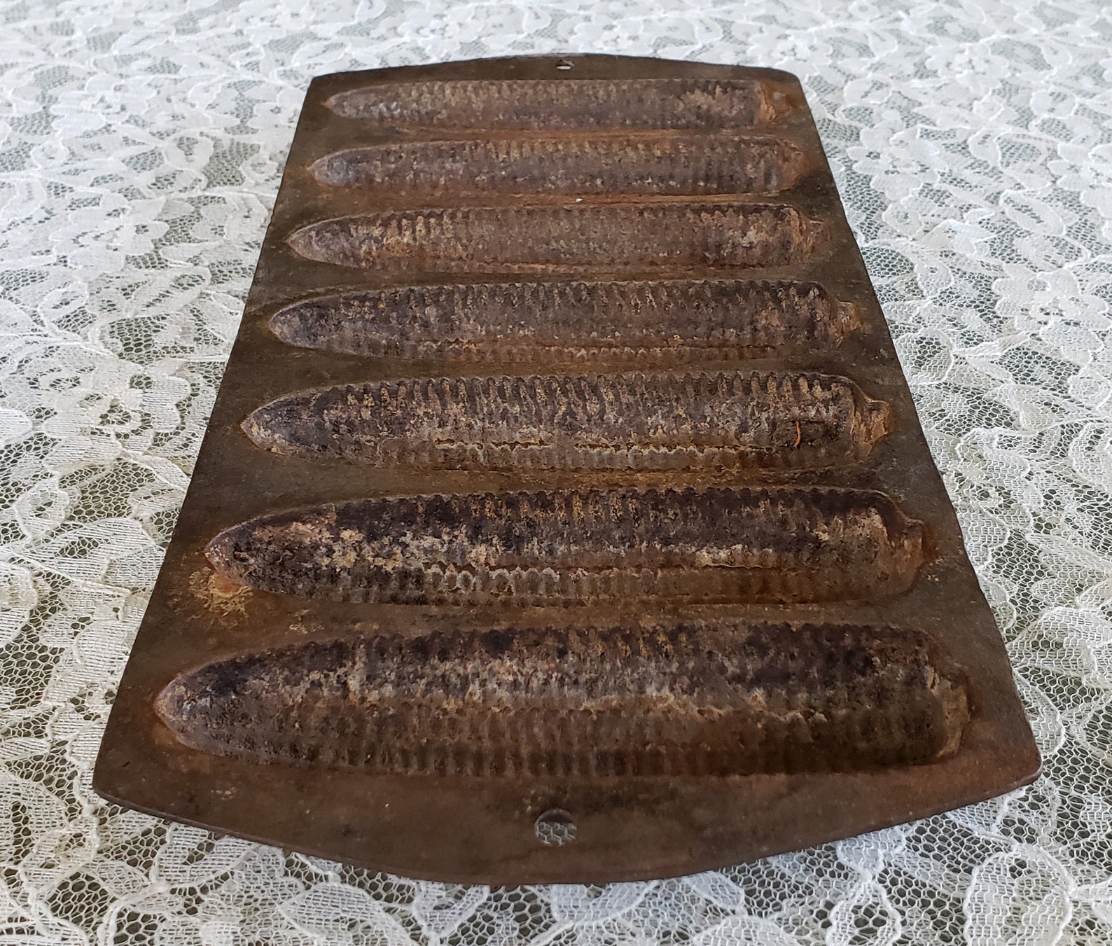 Vintage Cast Iron Corn Cob, Cornbread Pan, R Mark, Cast Iron Corn Bread ...