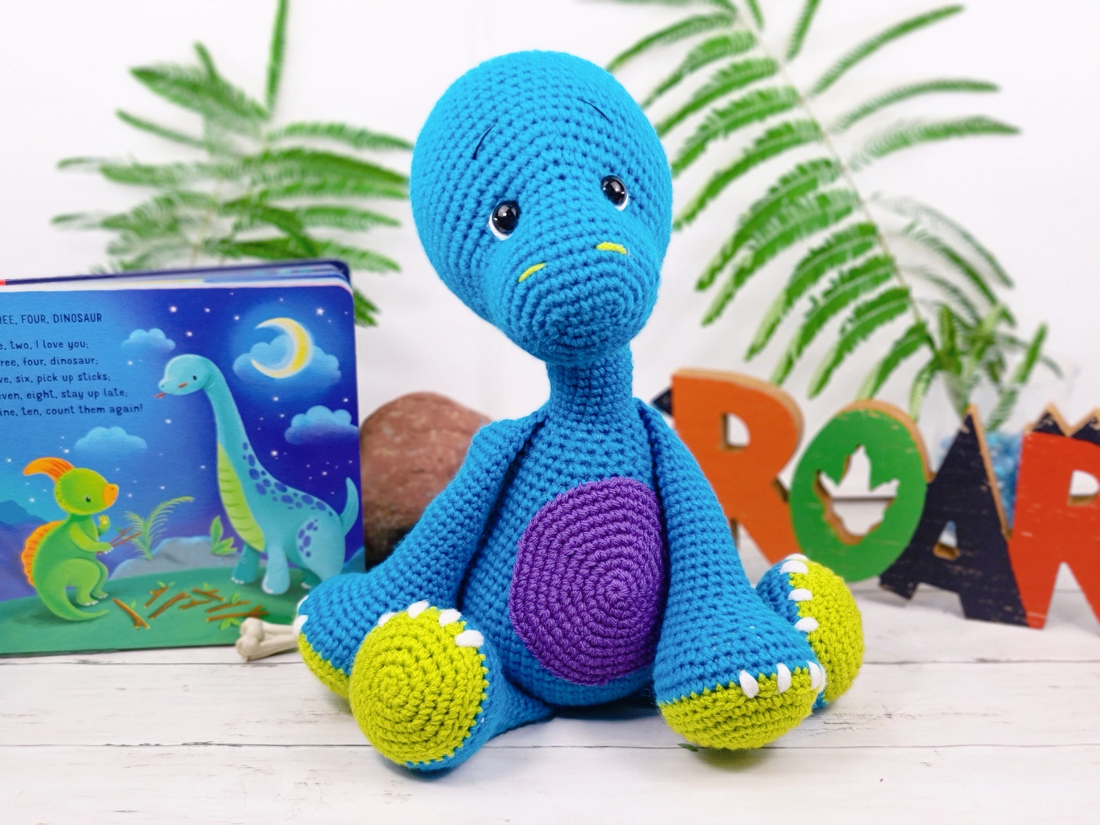 Brontosaurus Crochet Pattern Crochet Dinosaur Dinosaur | Etsy UK