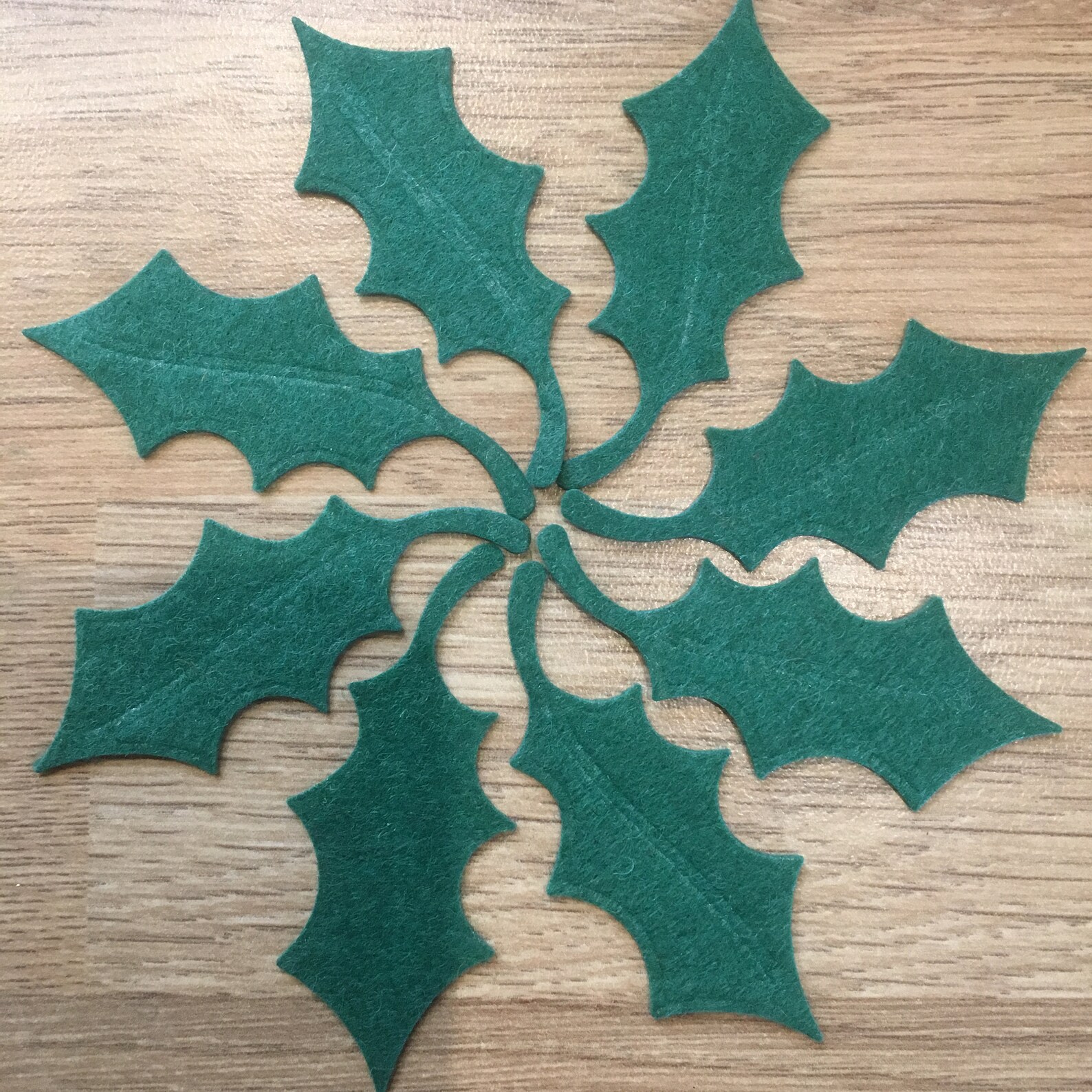 Felt Holly Leaves Die Cut Felt Holly Leaves Felt Shapes - Etsy UK