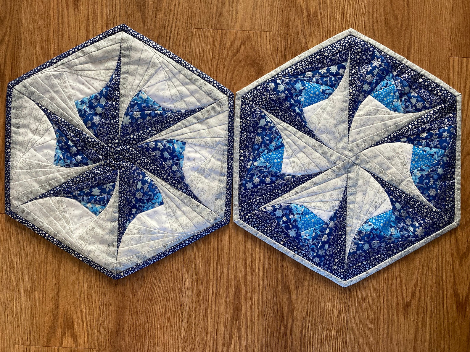 Twisted Log Cabin Snowflake Centrepiece Pattern, Table Runner Pattern ...