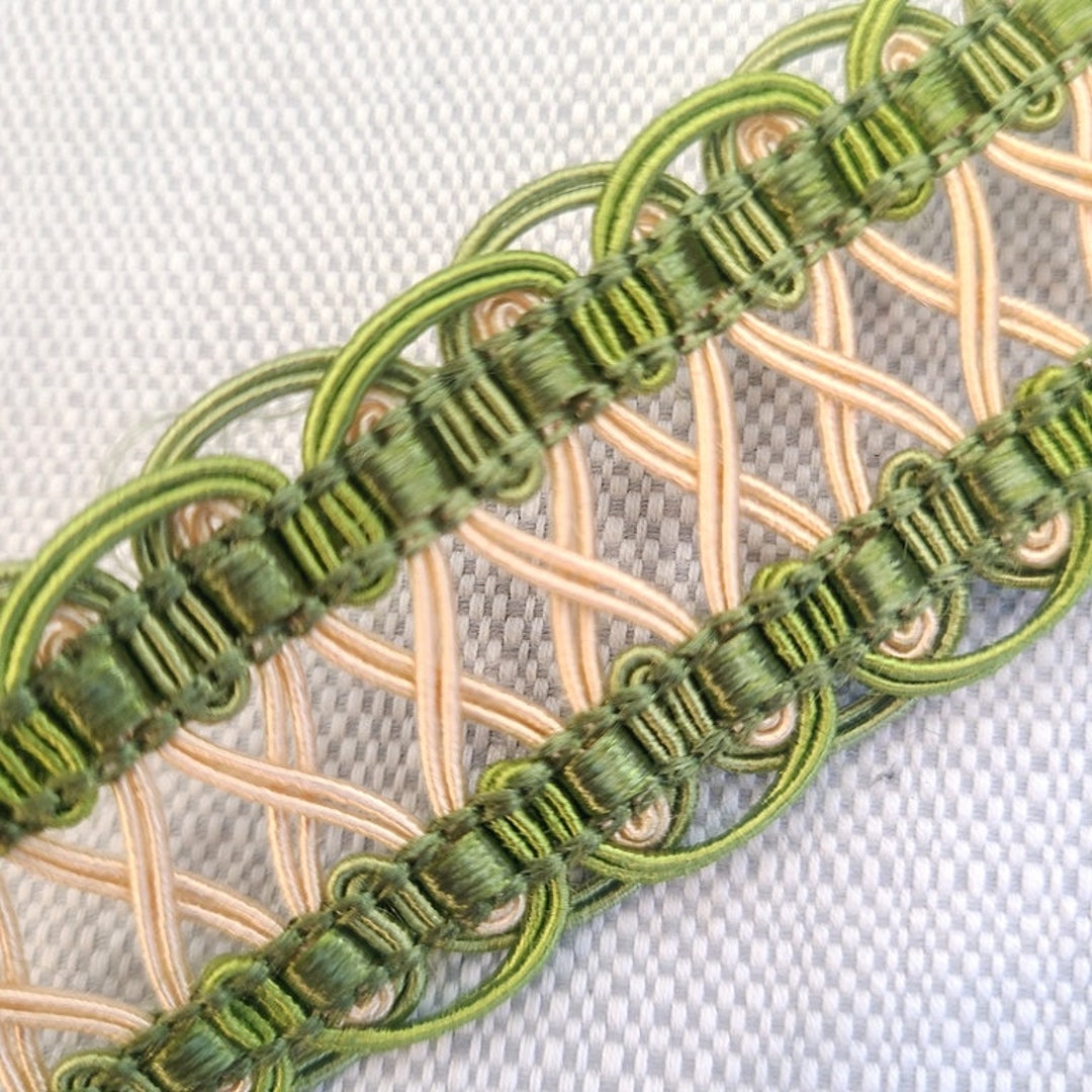 Trim Beautiful, 1-1/4" - 31.75mm Gimp Braid, Sold by 6 Yards Made in ...