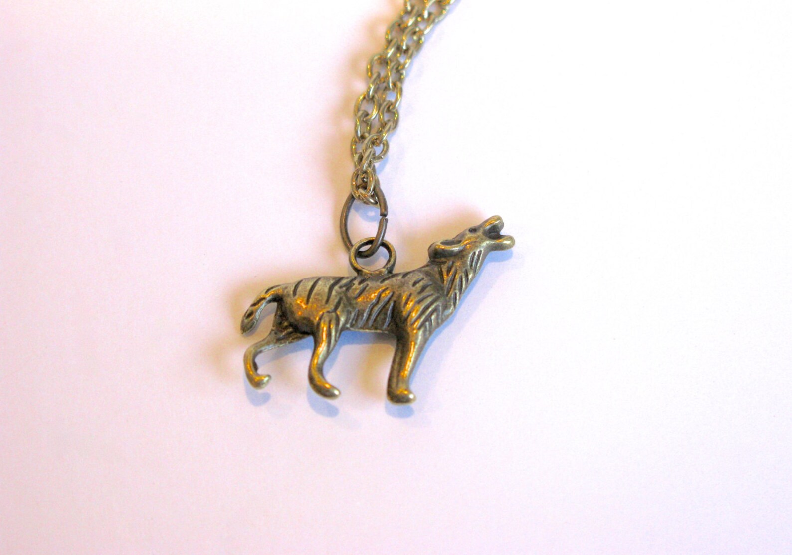 Werewolf Necklace Wolf Charm Halloween Necklace Howling - Etsy