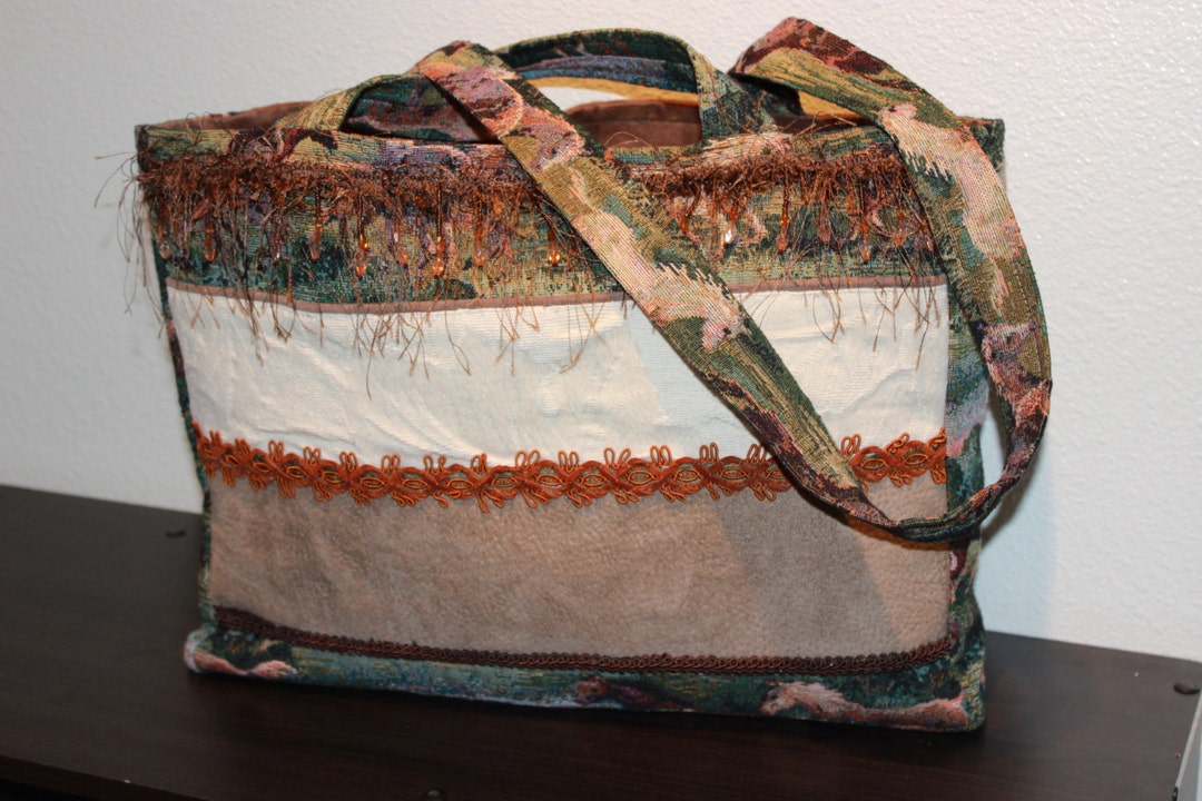 Classy Beaded Fringe Western Horse Tapestry Purse W/ Suede-like ...