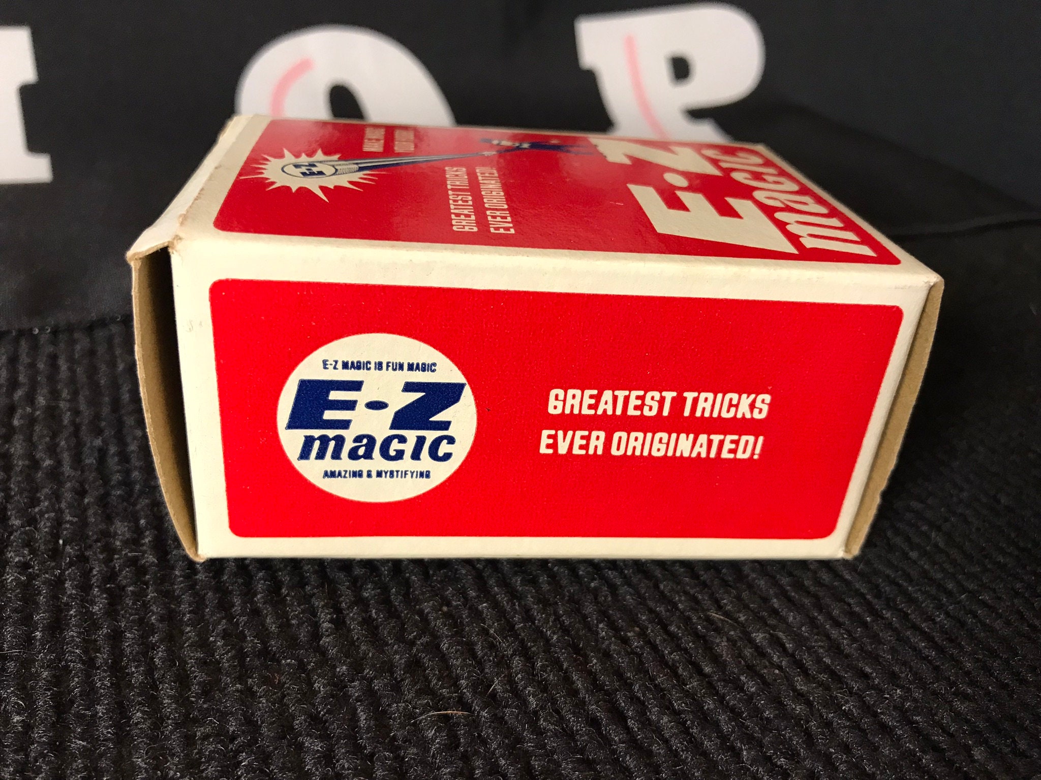 E-Z Magic - Find the Hole? (super Rare) - Etsy