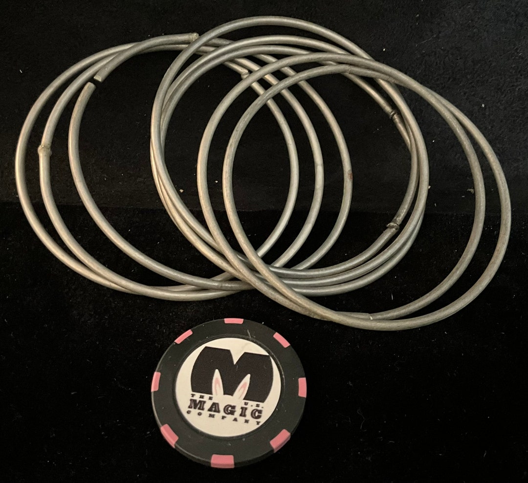 Vintage 1940s Magic Linking Rings (rare Find) - Etsy