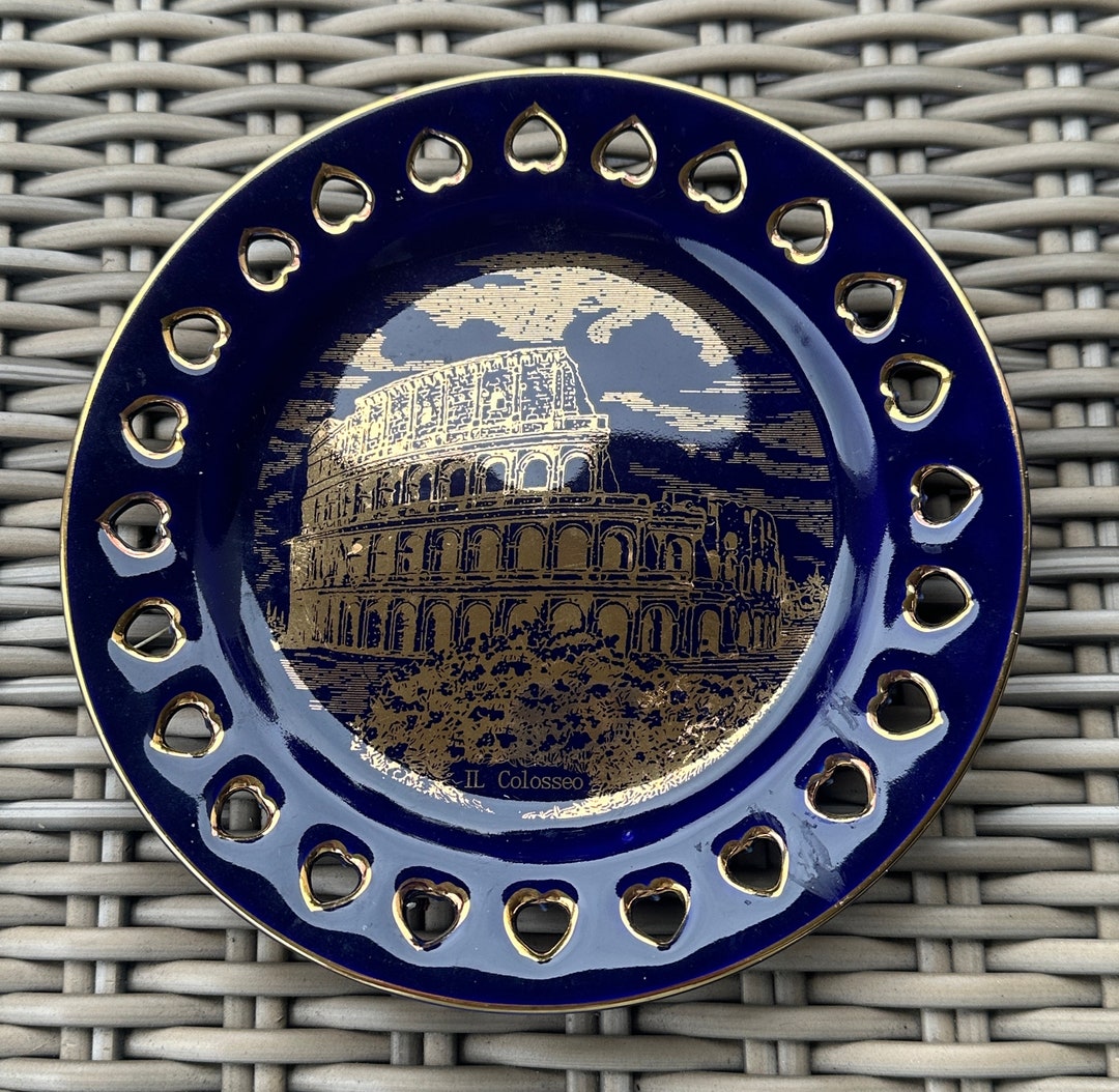 The Colosseum in Rome - Collectible Plate - Etsy