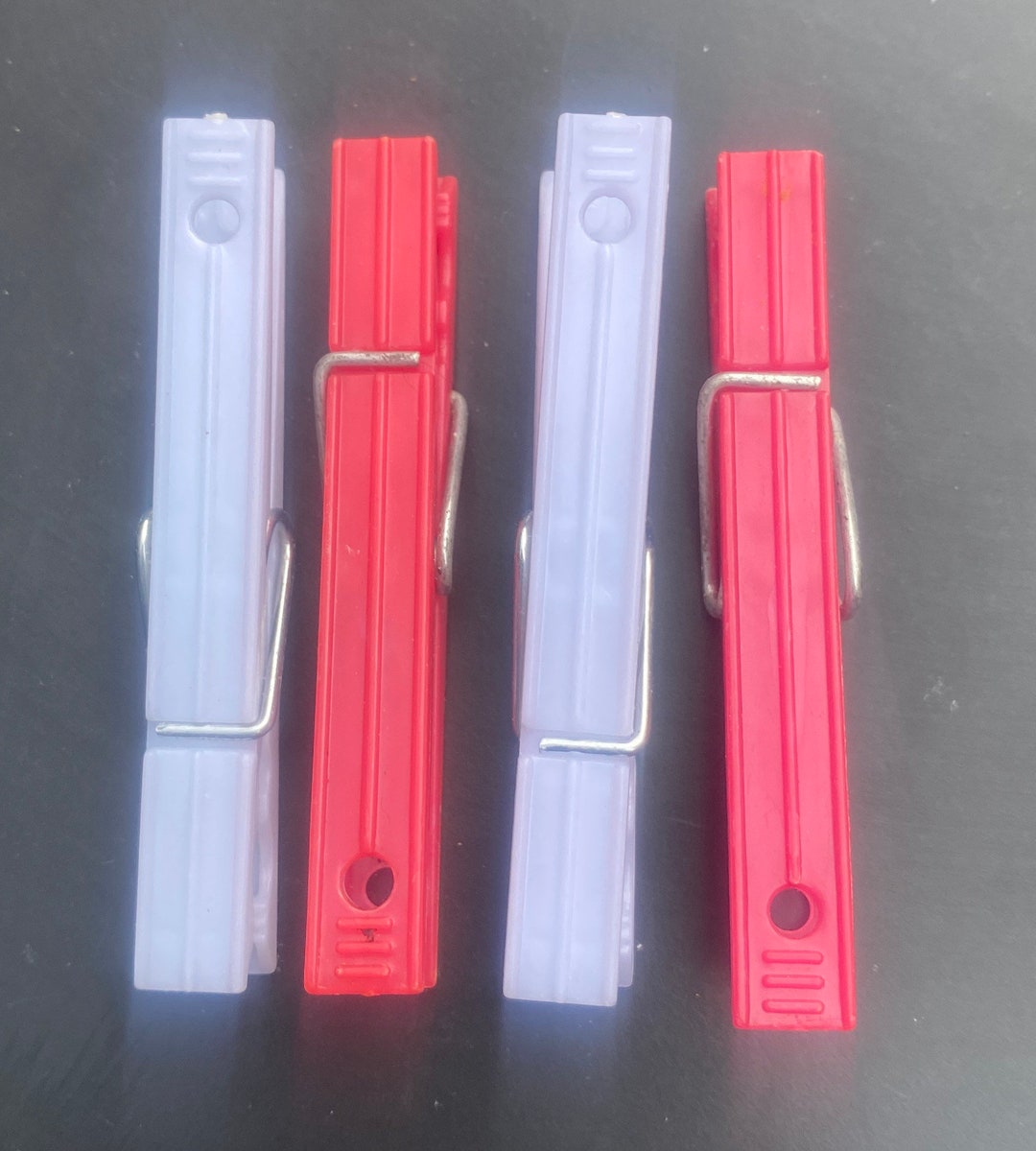 Set of Pink & White Vintage Clothes Pins - Etsy