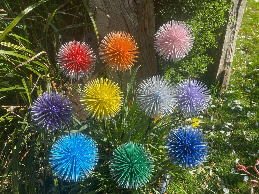Dandelion Garden Ornaments - Handmade & Unique Gifts for the Garden - Etsy
