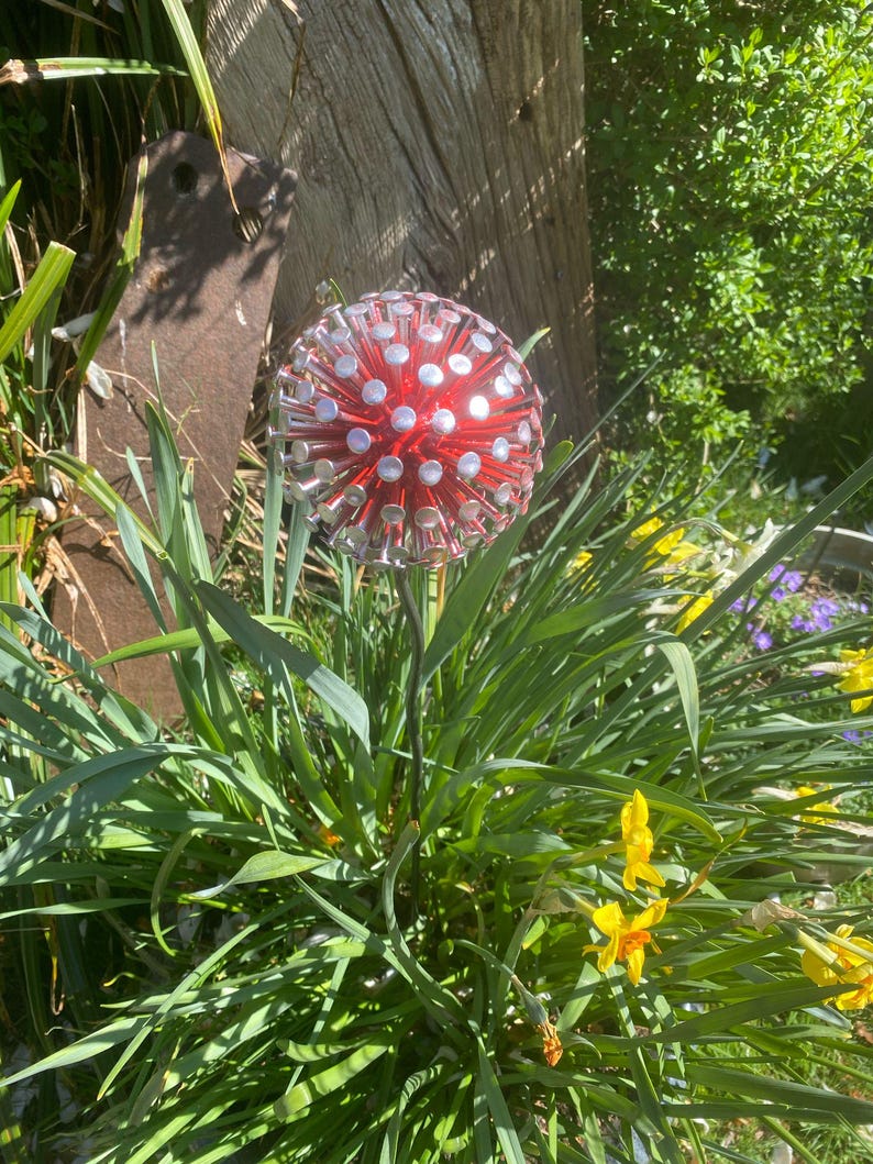 Dandelion / Allium Sculpture - Gifts for Home & Garden - Handmade UK ...