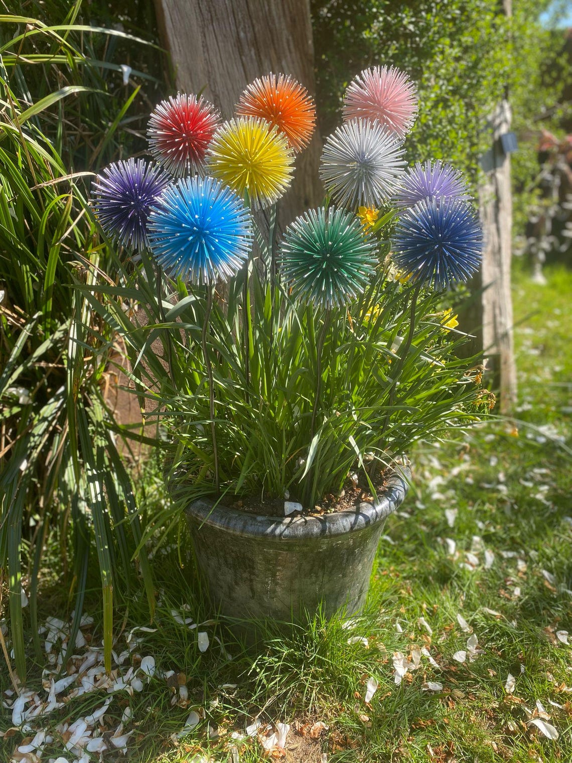 Dandelion Garden Ornaments - Handmade & Unique Gifts for the Garden - Etsy