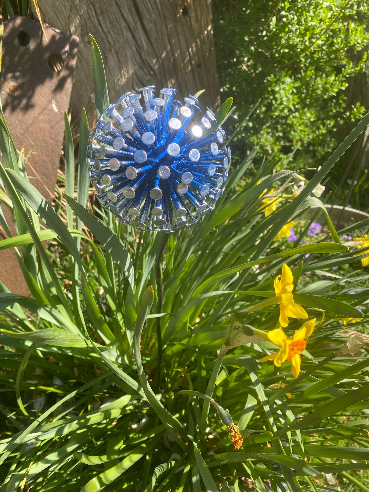 Dandelion / Allium Sculpture - Gifts for Home & Garden - Handmade UK ...