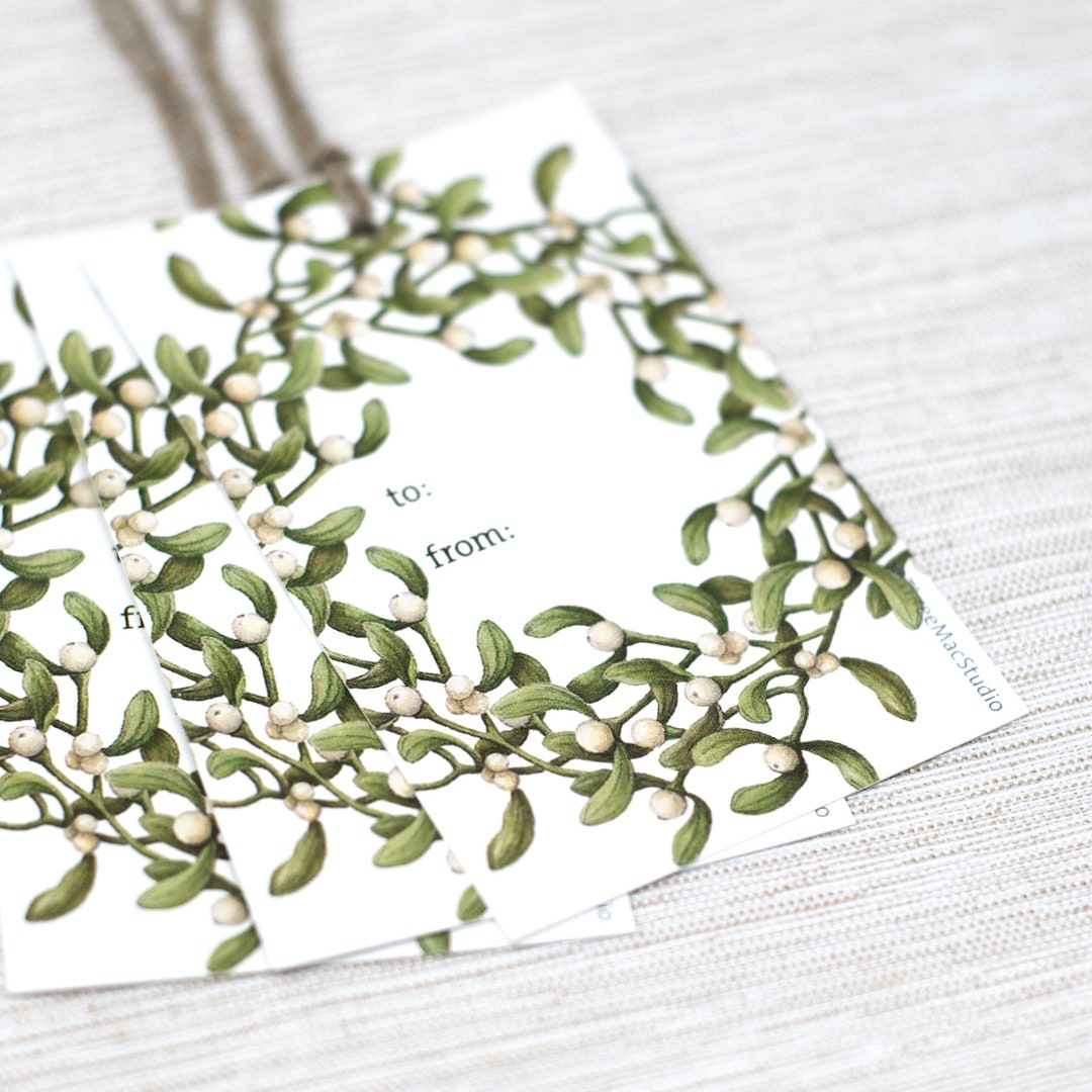 Mistletoe Wreath Gift Tags: Set of 3 - Etsy