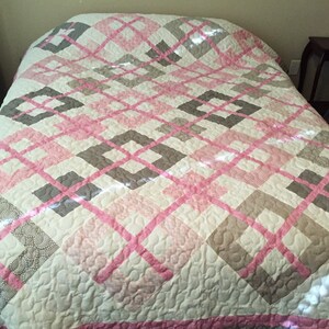 Queen Size Pink, Gray and Cream "puttin on the Ritz" Quilt - Etsy