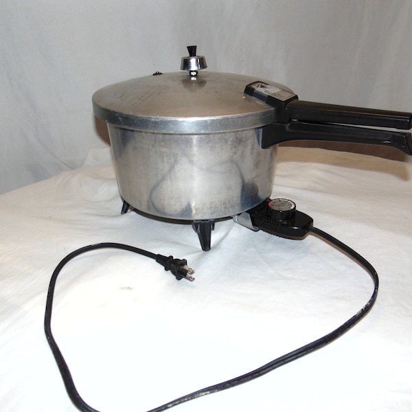 Presto Vintage Pressure Cooker - Etsy