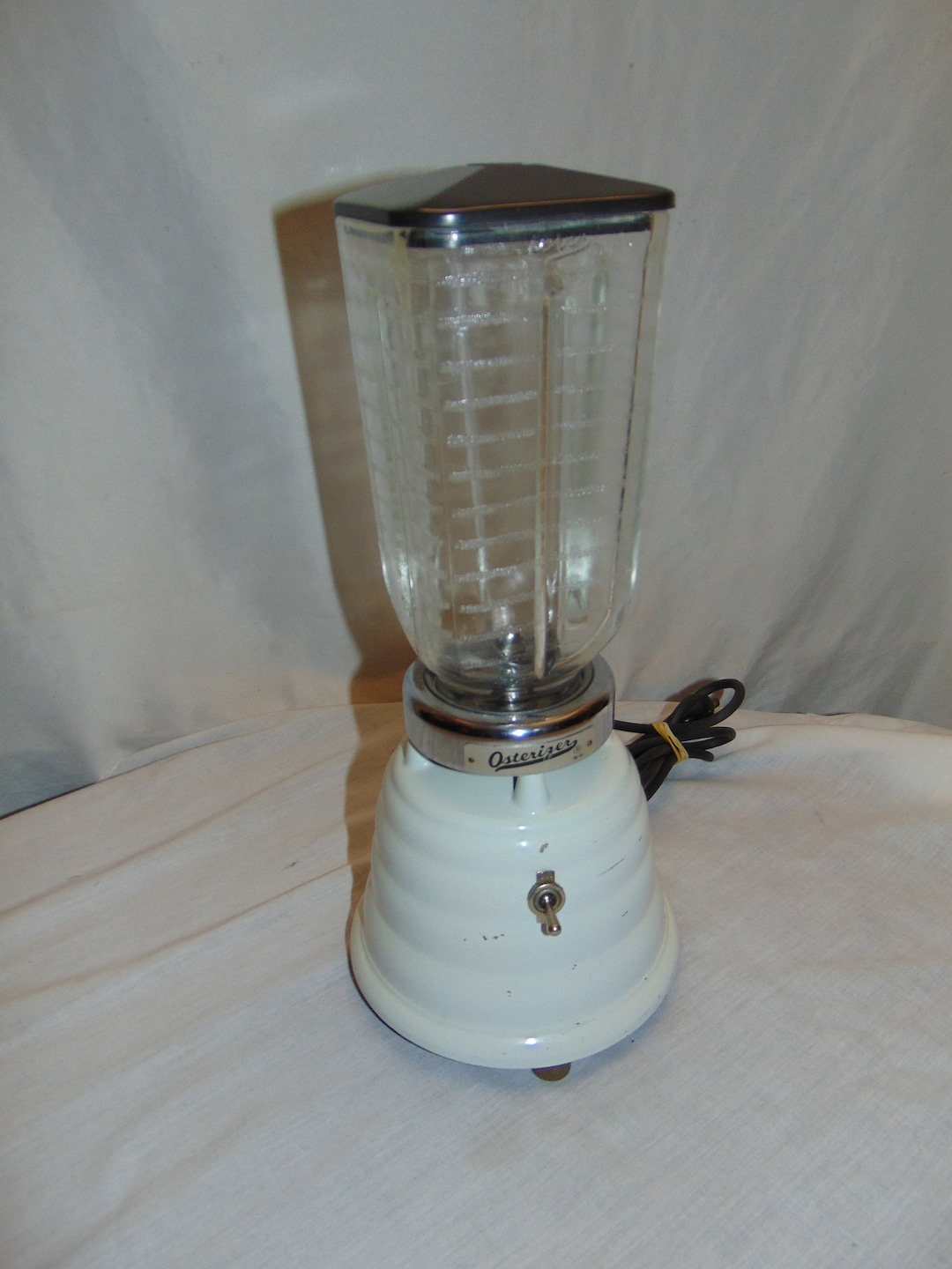 Vintage 1950s John Oster Osterizer White Beehive Blender Model 10 Works ...