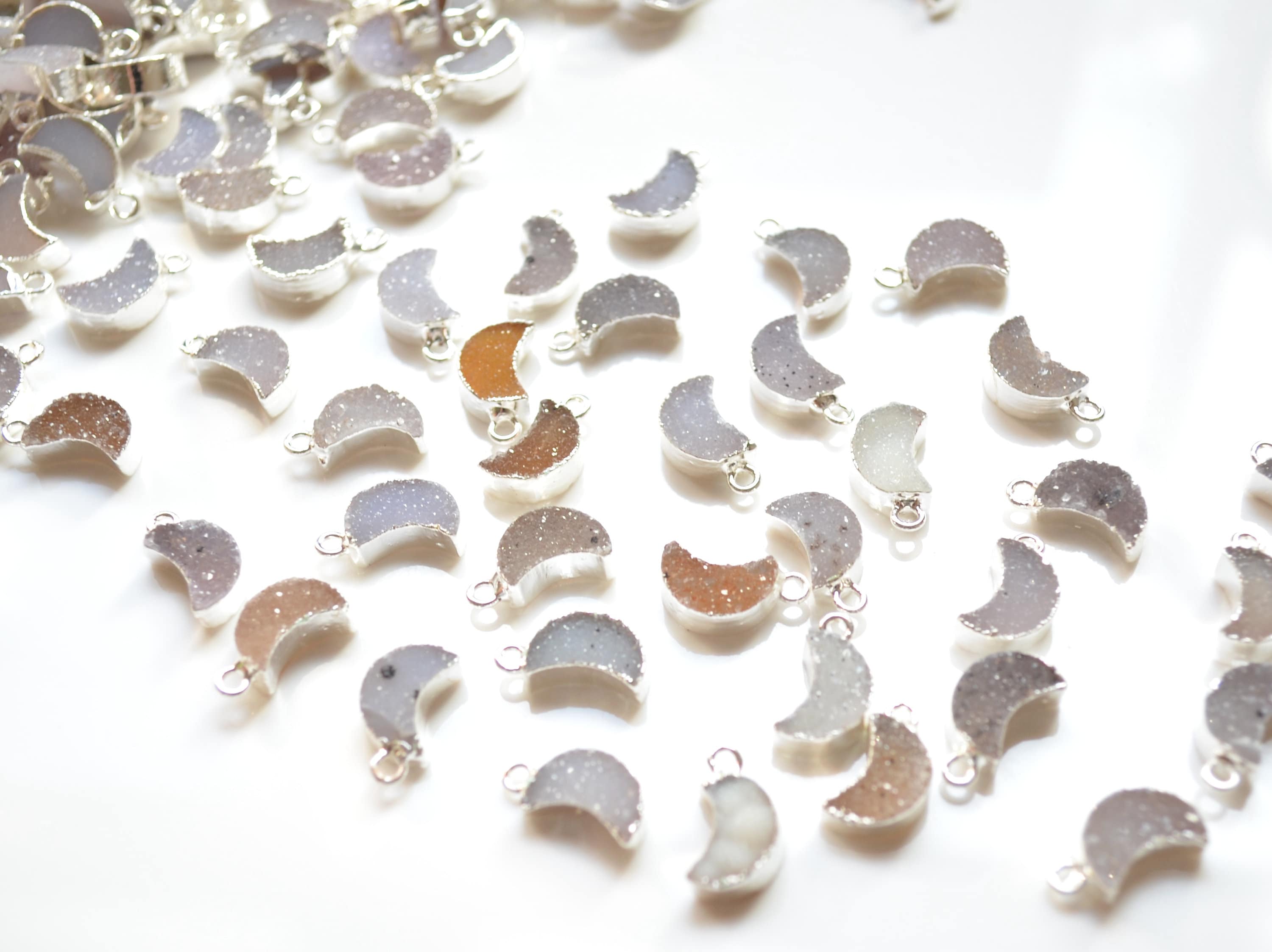 Wholesale Nature Mini Crystal Moon Shape Crystal Druzy Pendant With ...