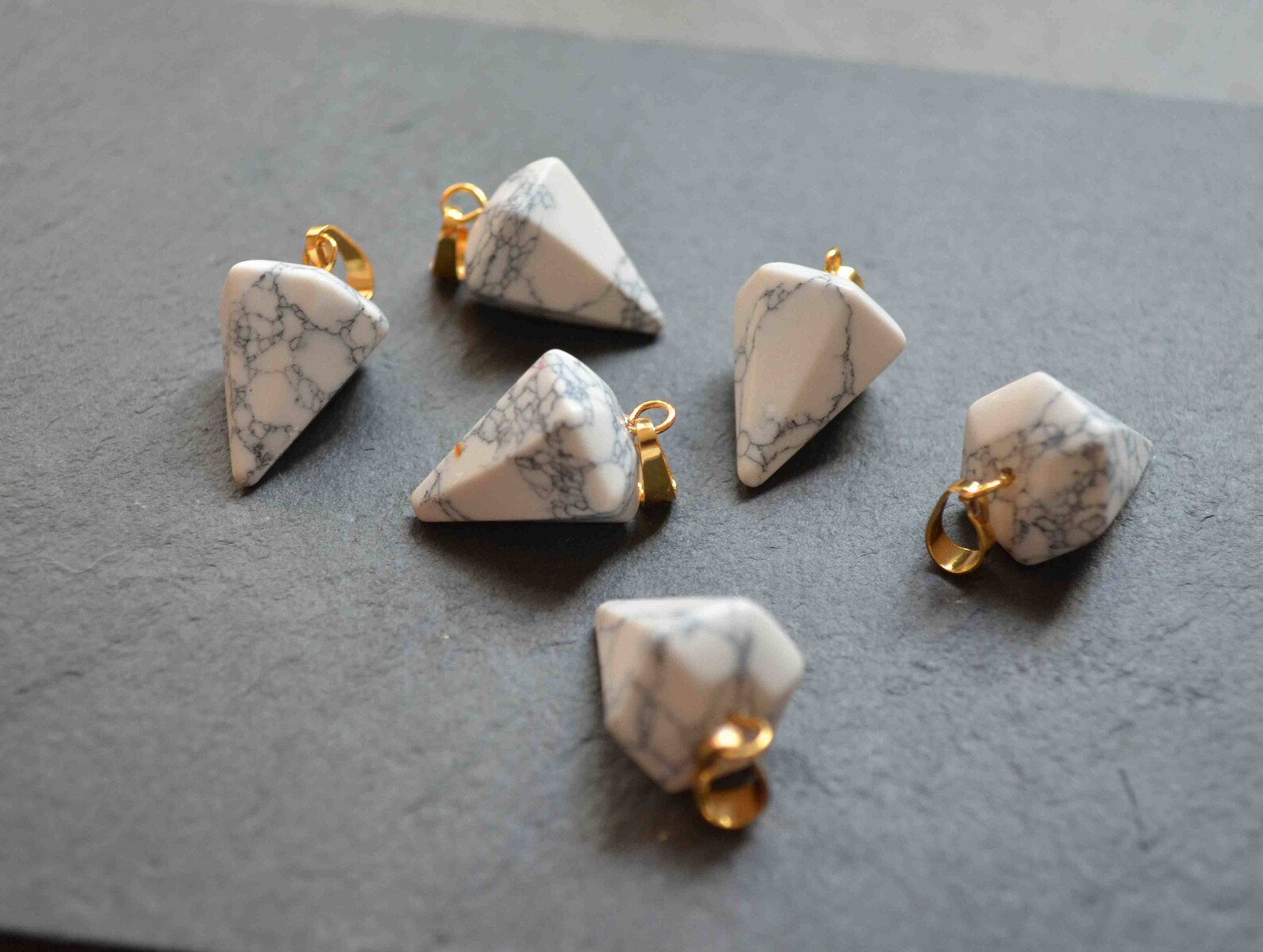 White Turquoise Pendulum Pendant ,faceted Pyramid Howlite Pendant - Etsy