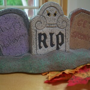 Ceramic Halloween Tombstone Set Graveyard Scene Set to 3 - Etsy