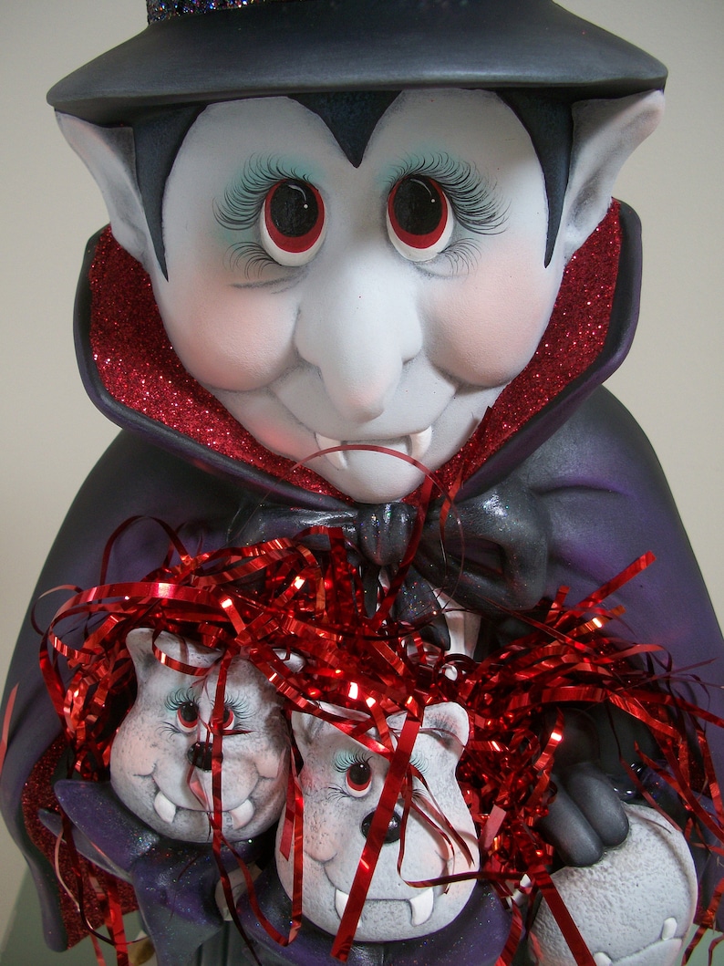 Ceramic Halloween Decoration Vampire,dracula Holding Bats Halloween ...