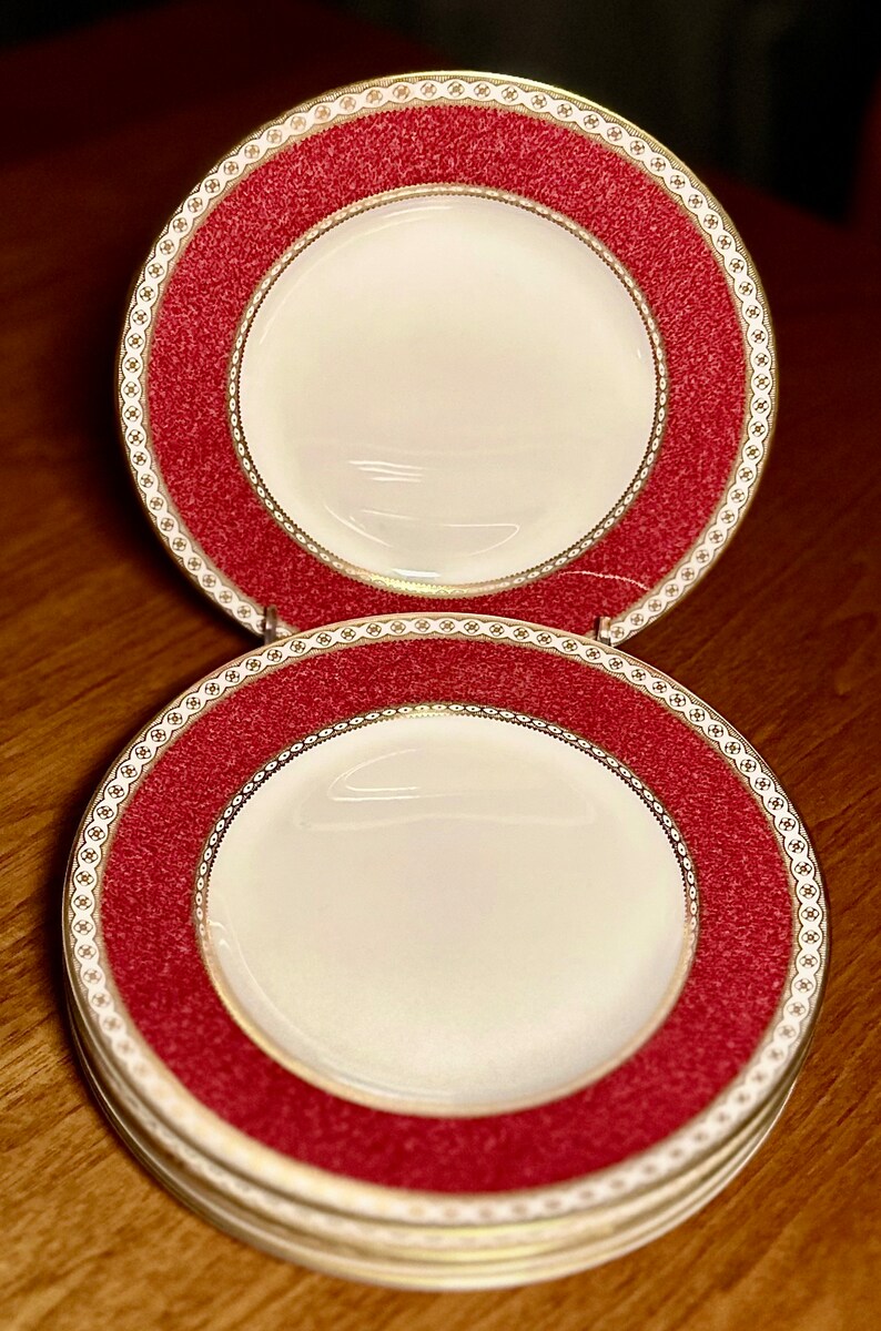 Vintage Wedgewood Ruby Red Ulander Bread & Butter Plate - Etsy